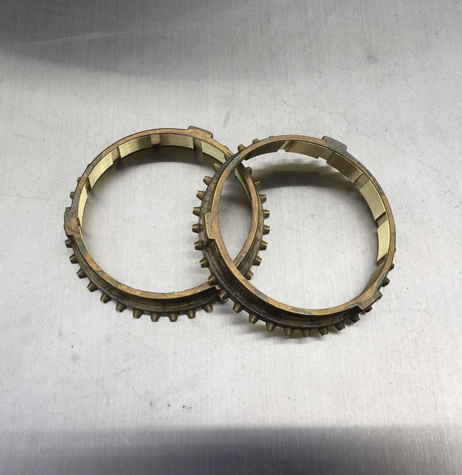 LT76 Synchro Rings Pair (1st & 2nd gear) | Online Gearbox Parts Shop